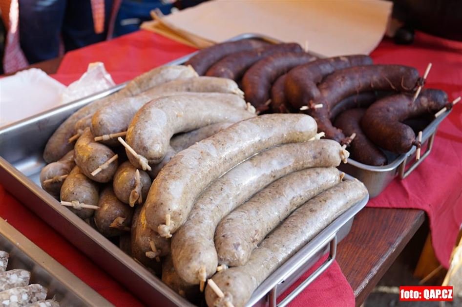 Jitrnice, jelítka, ovary! Plzeňský Prazdroj ovládnou zabijačkové hody ...