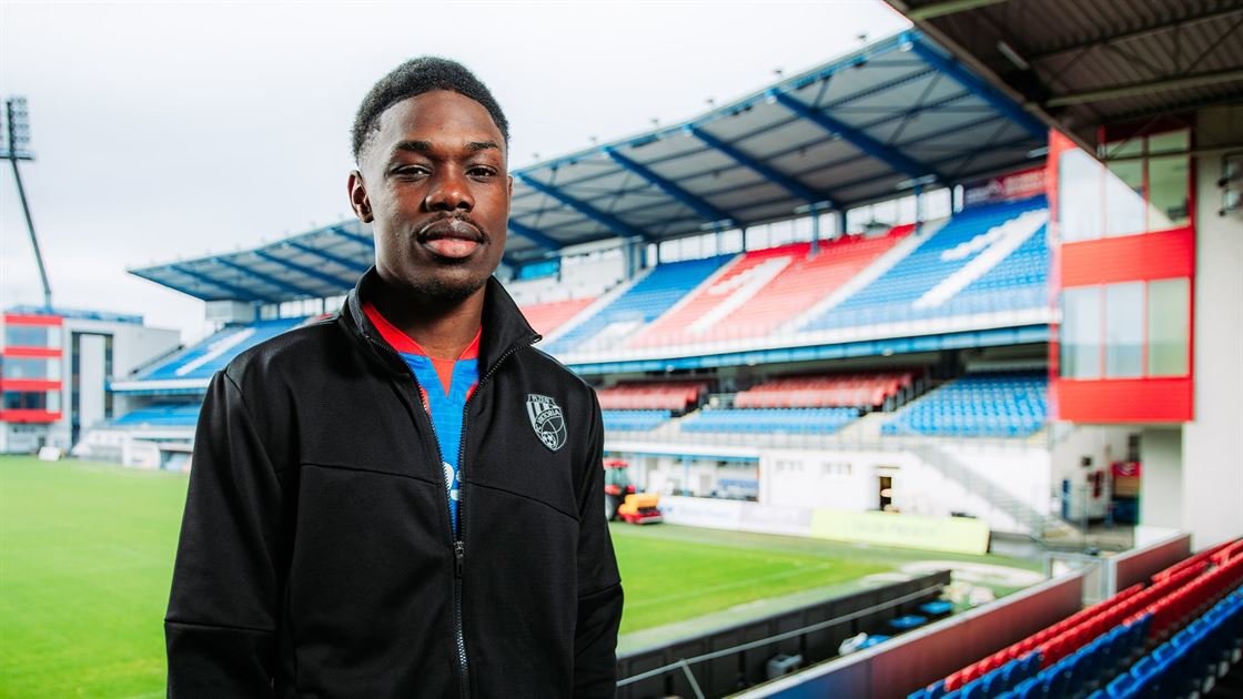 Viktoria ohlásila posily. Přichází Cheick Souaré a Alex Matthias Tamm ...